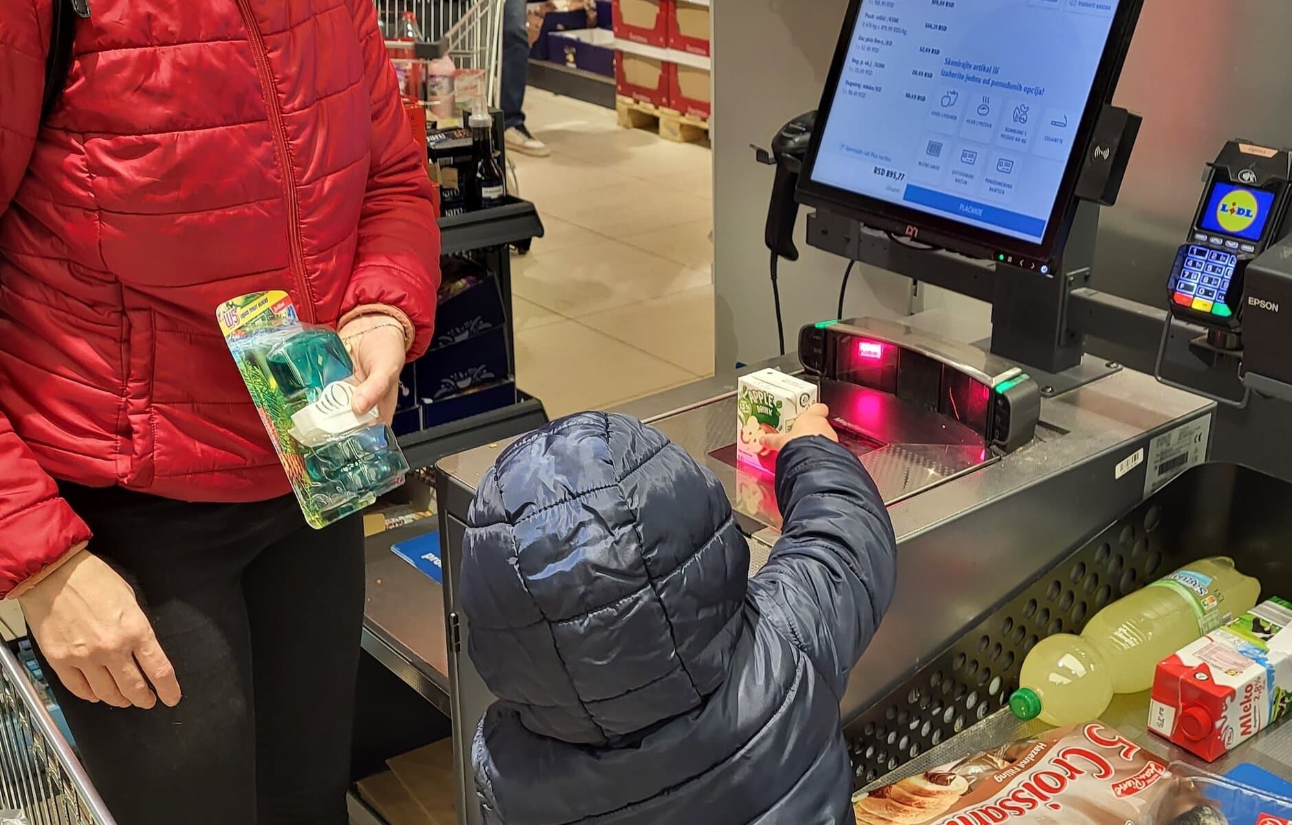 IL: ”Pelotti tosi paljon” – Lidlin vartija vei 9-vuotiaan ...