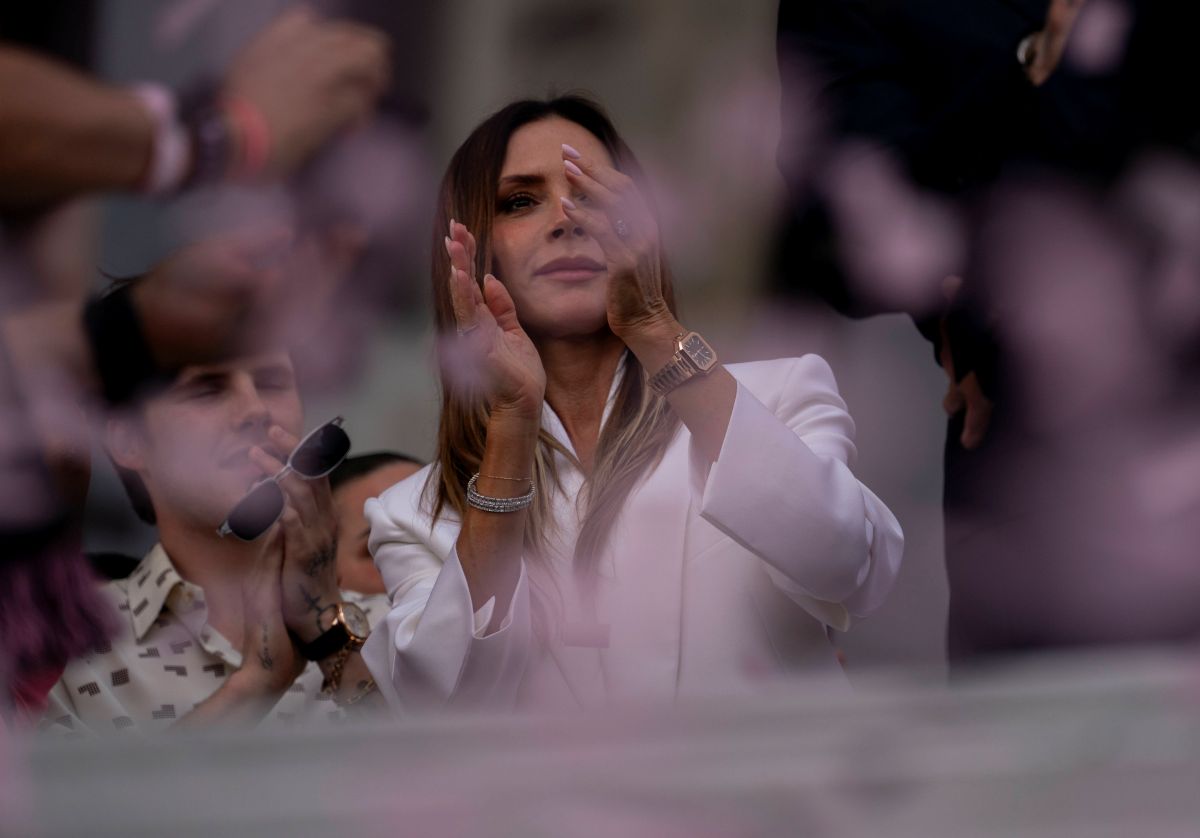 Victoria Beckham kommentoi viimein perhesuhteitaan - Voice.fi